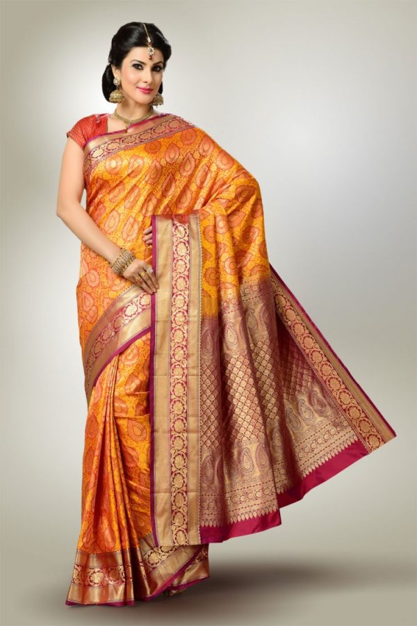 15 Hand-Woven Indian Sarees that Every Woman Must Wear | Aaj Ki Naari